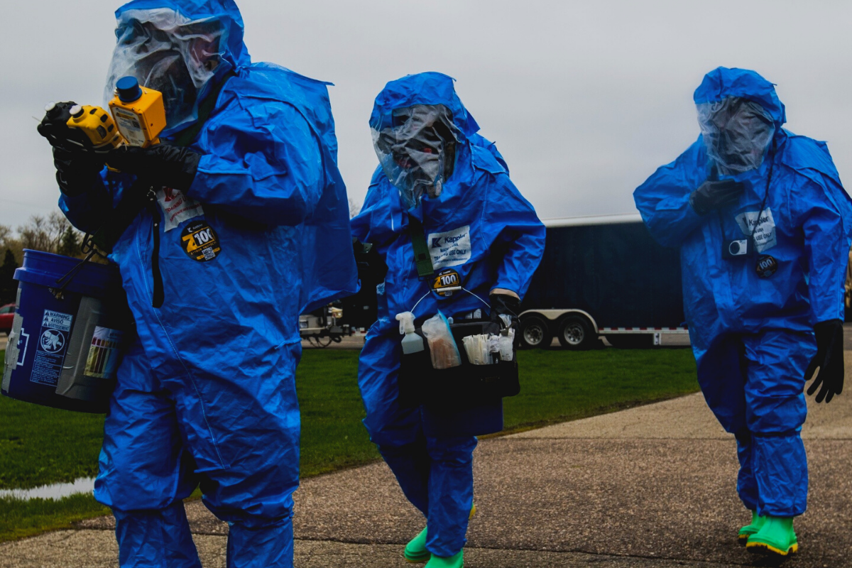 Hazardous Materials Awareness HAZMAT Advanced Safety Training Hazardous Materials Awareness HAZMAT Advanced Safety Training